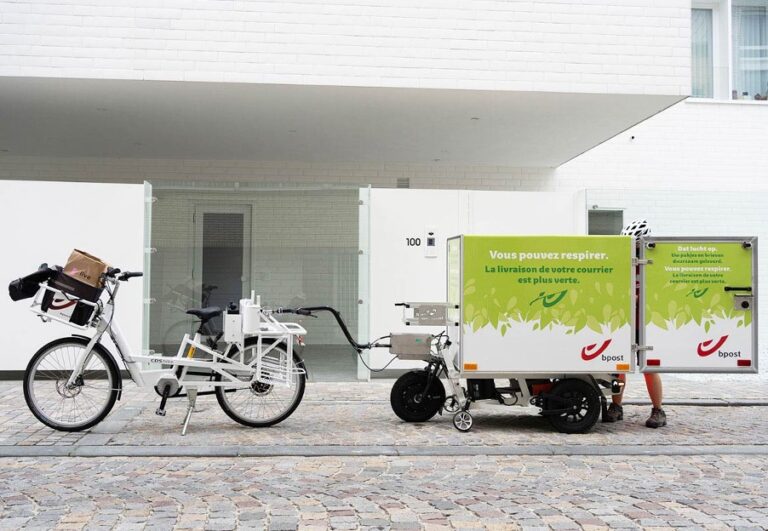 Bike-based solutions in urban logistics - ULaaDS - Urban Logistics as ...